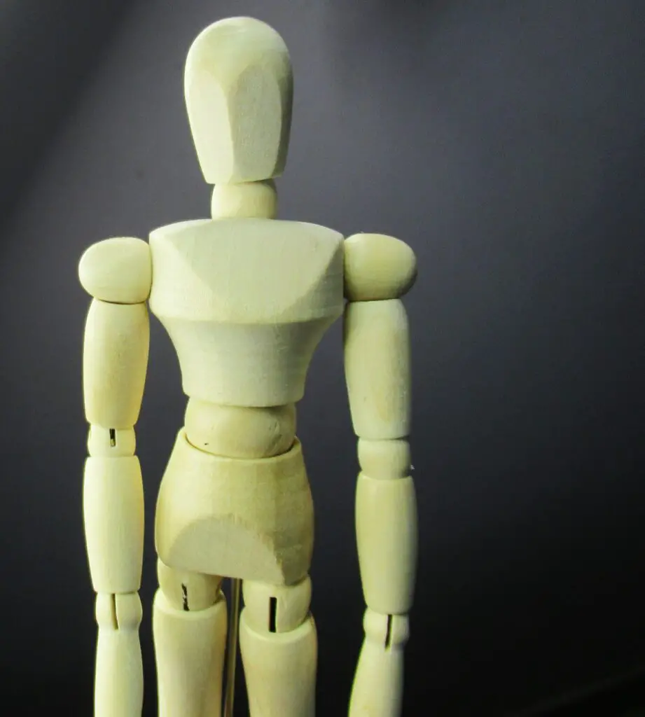 How to Use a Wooden Mannequin for Figure Drawing - draweazy